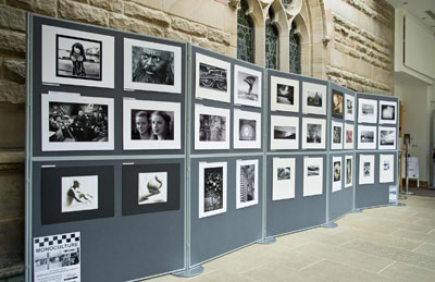 Modular Display Boards: Flexible Display Stands